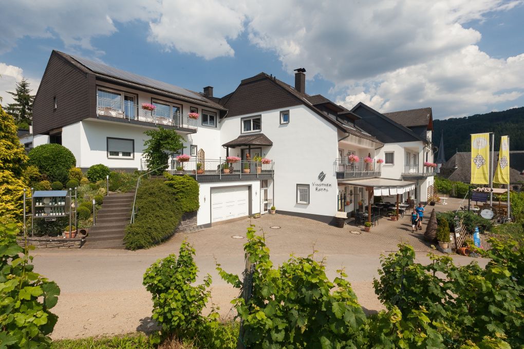 Weingut Trossen - Traben-Trarbach.de